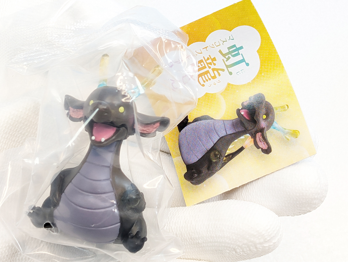 かみなり龍さん 【虹龍さん マスコットフィギュア2 Qualia ドラゴン クリアパーツ グッズ フィギュア ガチャガチャ カプセルトイ】の実物写真紹介です。 | かわいい写真たち フォトレビュー